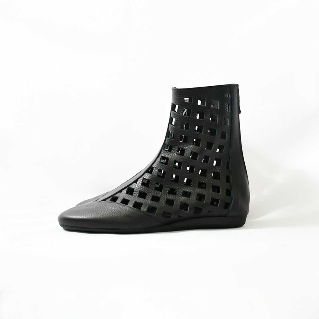 【LAMANT】パンチングショートブーツ｜HAYASHIGO ONLINE SHOP -ハヤシゴオンラインショップ公式