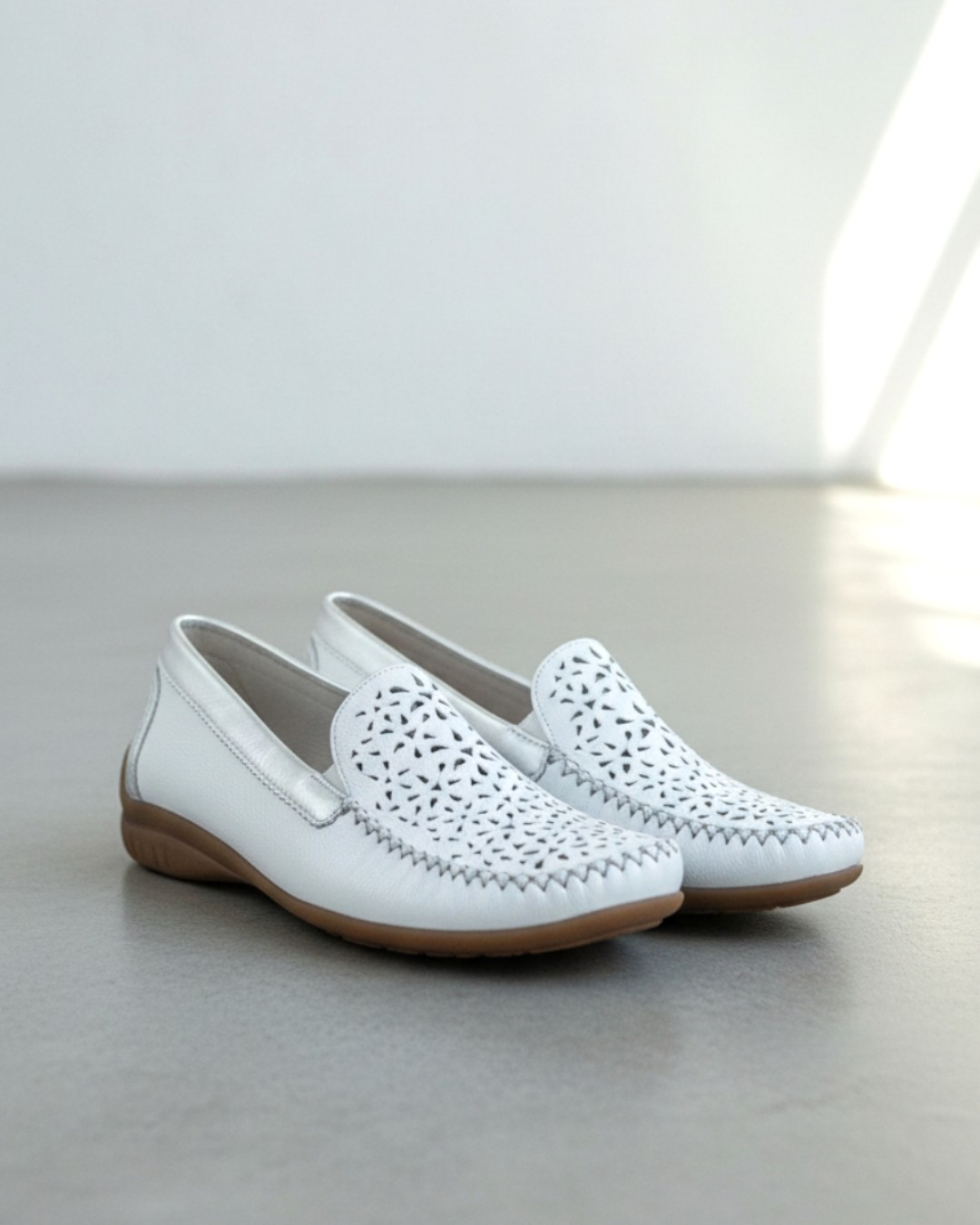 ガボール GABOR【86094】パンチングモカシンシューズ｜HAYASHIGO ONLINE SHOP -ハヤシゴオンラインショップ公式